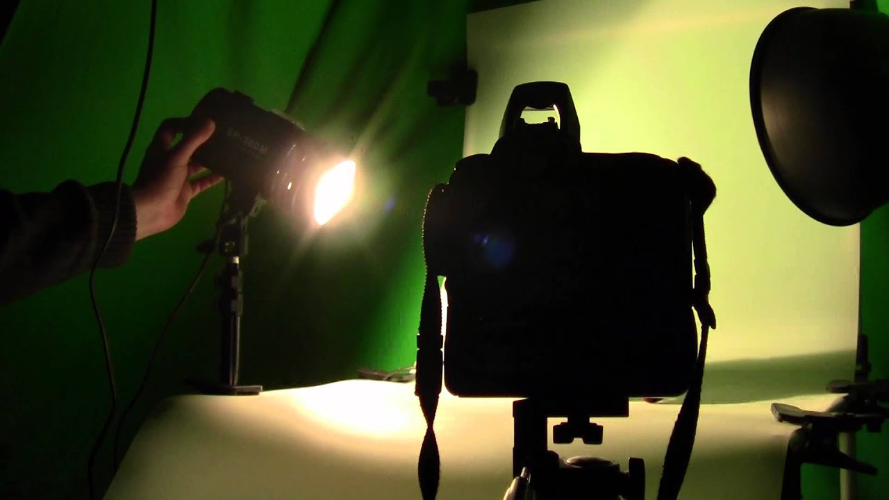 SP300M Strobe / Flash Head Photography Studio Lighting - YouTube