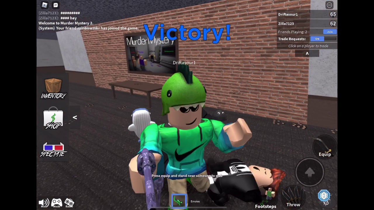 GIVING MATT A FREE ELITE IN ROBLOX MM2!! - YouTube