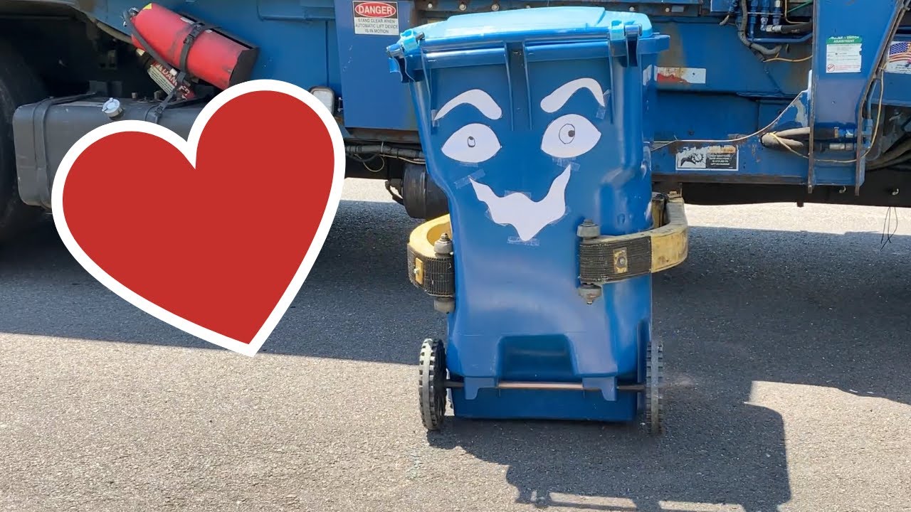 Silly Trash Cans | Garbage Trucks for KIDS - YouTube