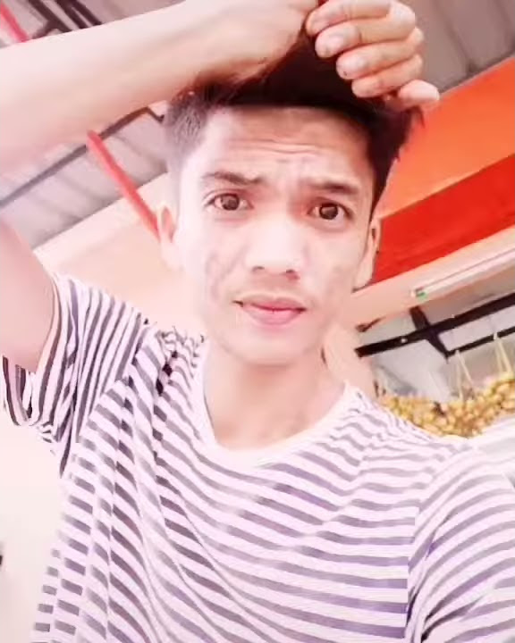 Lagu Tik Tok Love Me Youtube