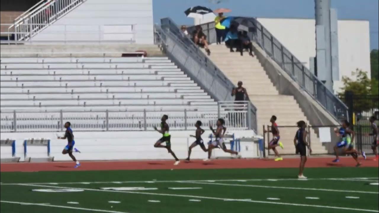 Damarcus Dickerson HTH 200m @ 2024 AAU Region 17 National Qualifier - YouTube