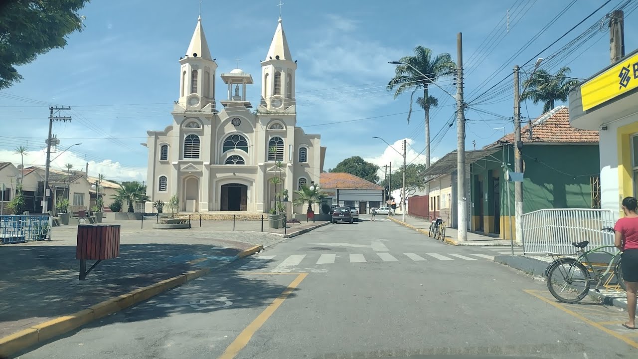 Roseira uma Cidade do Interior de São Paulo - YouTube
