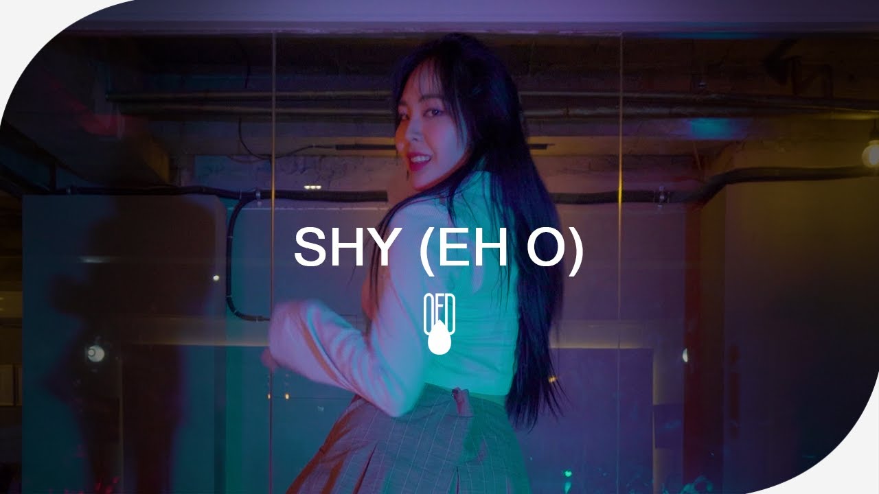 PENOMECO - Shy (eh o) l ROSY (Choreography) - YouTube