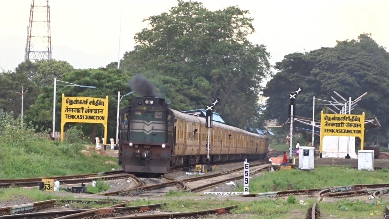 Madurai Express special departing beautiful Tenkasi Junction - YouTube