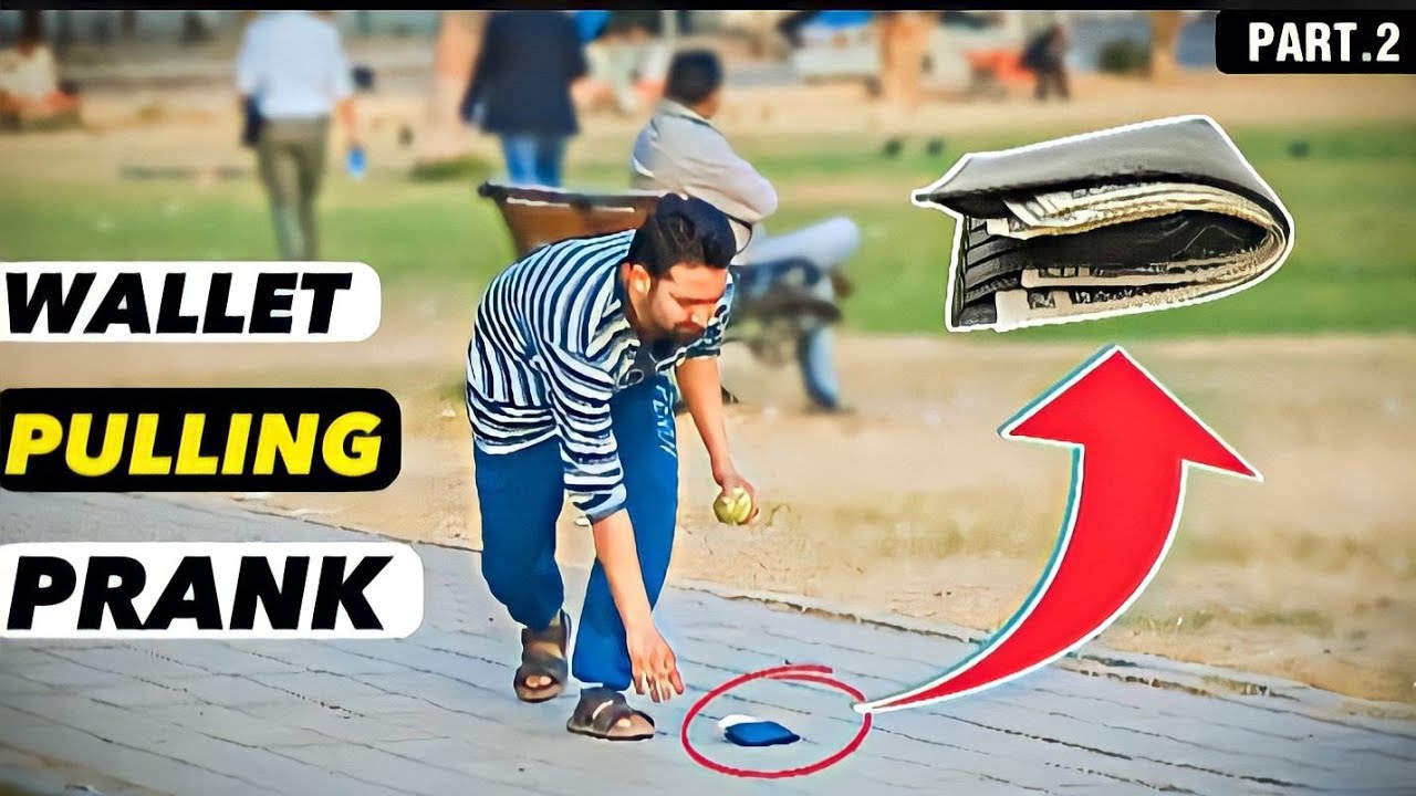 Wallet Pulling Prank | Hilarious Reactions | @zeropranktv - YouTube