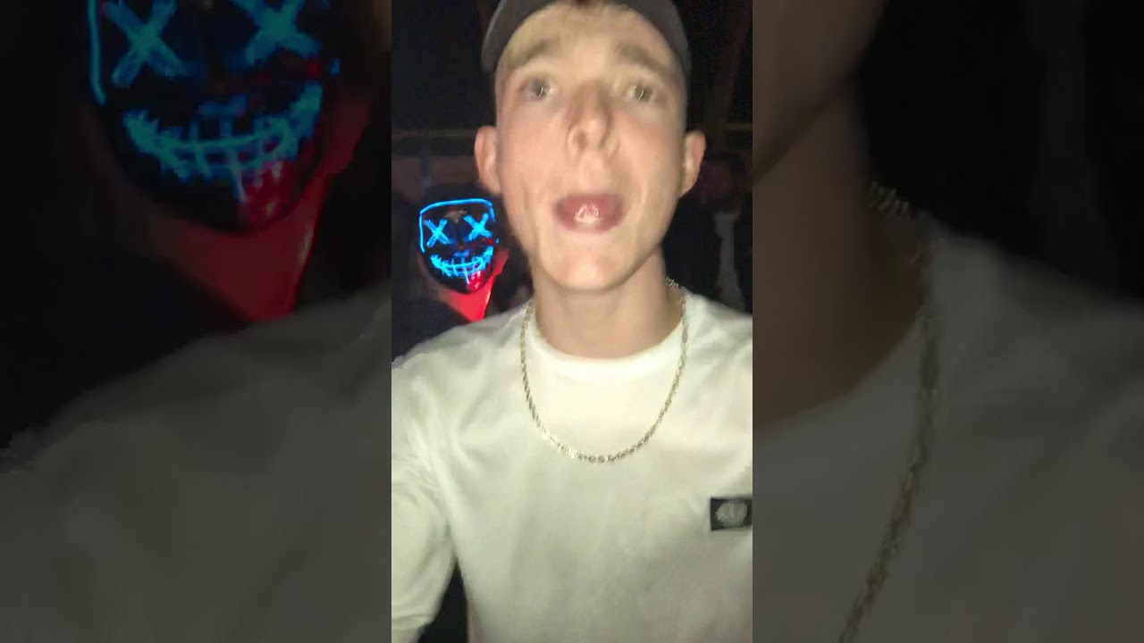 Dizstruxshon Doncaster warehouse Halloween rave 2019 - YouTube