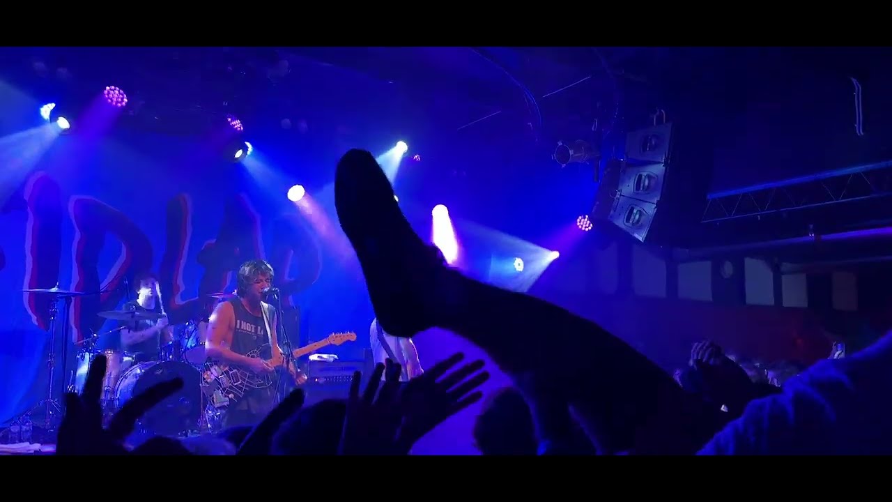 Sober - FIDLAR - Live at The Gov, Aus 23 Mar 2023 - YouTube