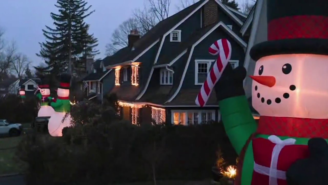 New Jersey neighborhood is full of GIANT SNOWMEN. This is the story ...