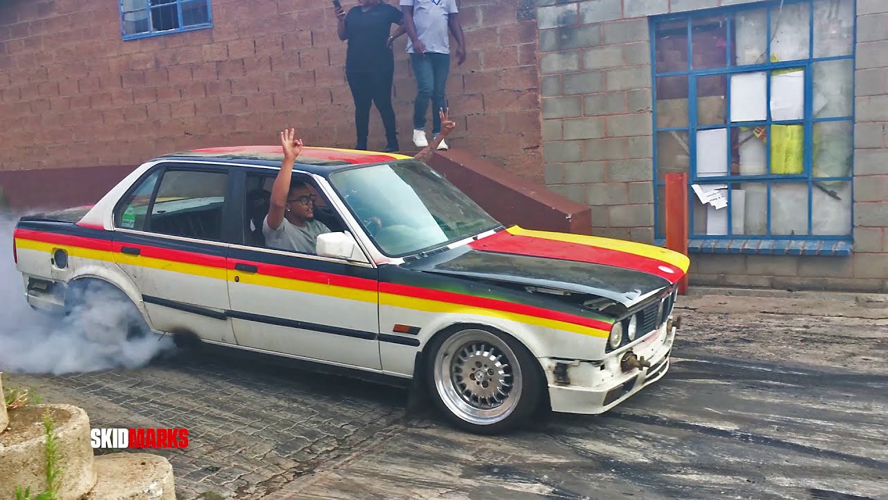 Austin's first round at Rara spin city - YouTube