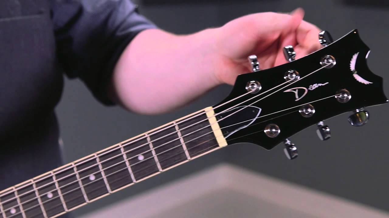 Dean Backwoods 6 Banjo Natural - YouTube