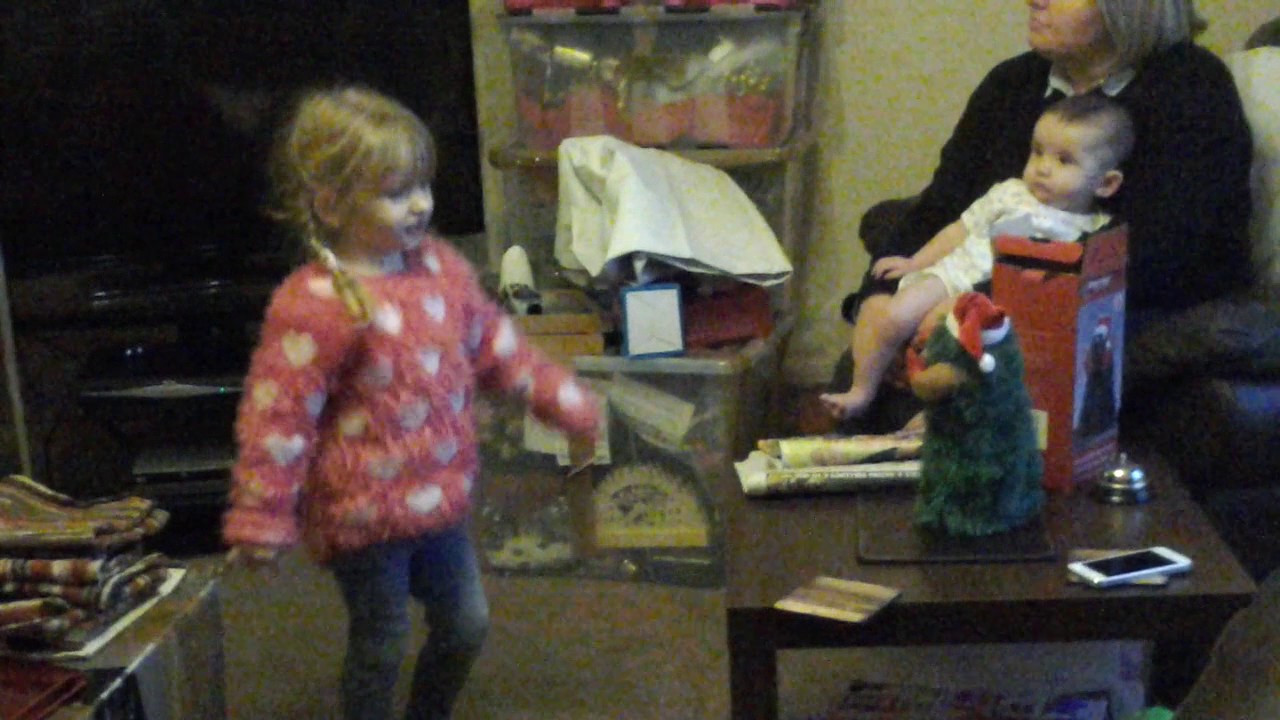 2016 emily dancing - YouTube