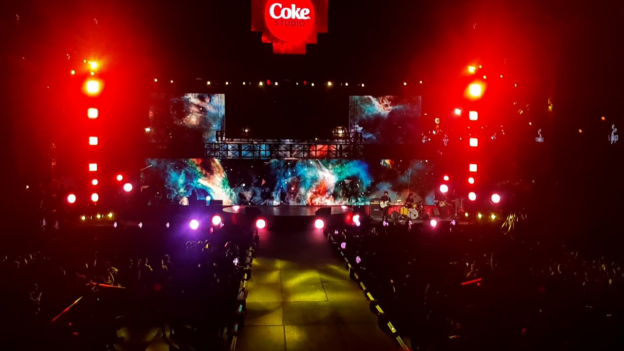 MUNDO Live | IV OF SPADES | Coke christmas concert 2019 - YouTube
