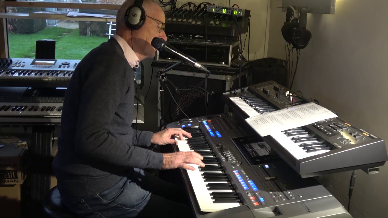 sultans of swing Dire Straits by Philip Boterman - YouTube