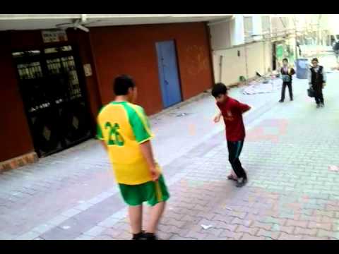 Dogukan inali       birlik clup mahalede takilma