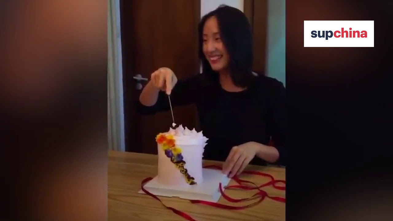 Balloon cake pranks in China - YouTube