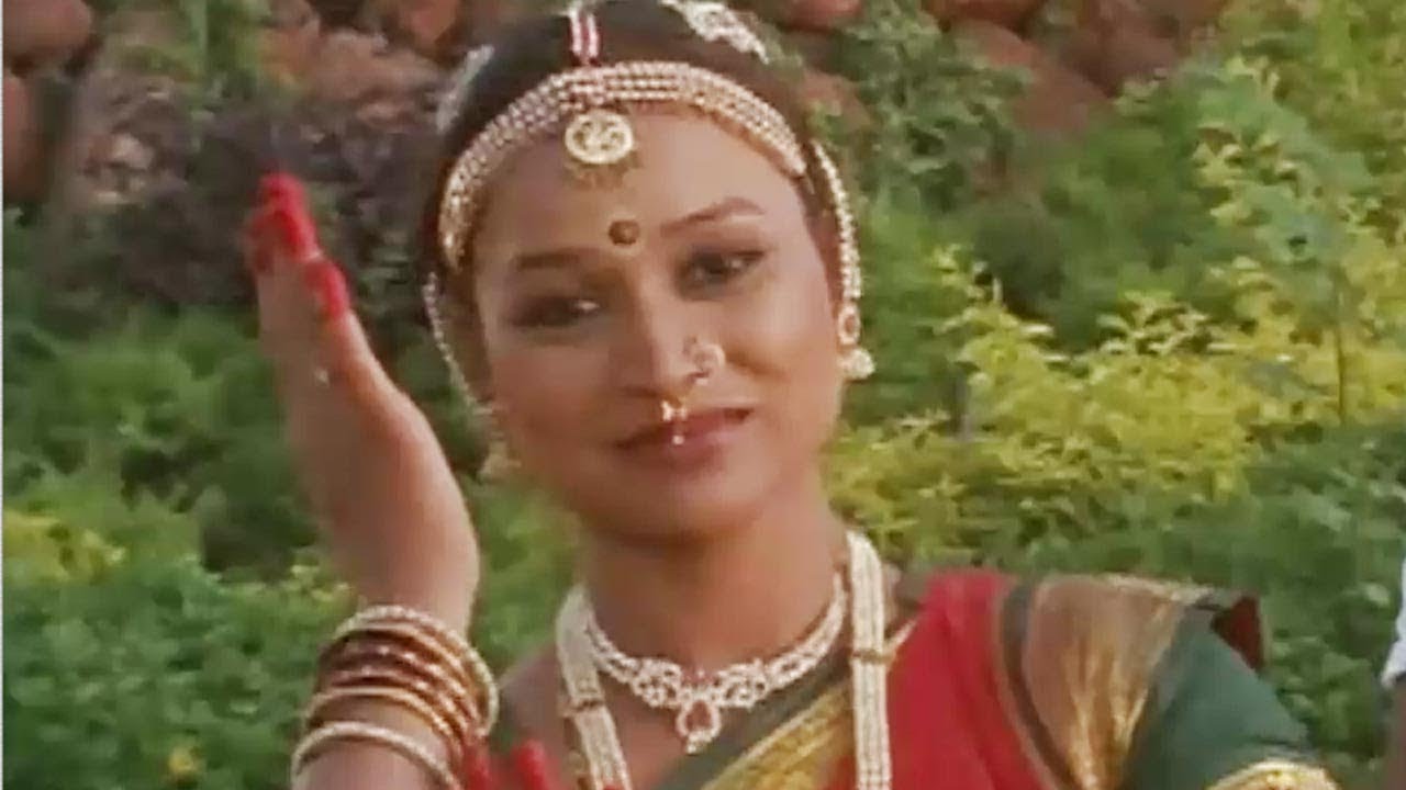 स्वप्न झाले हे साकार - Bela Shende & Swapnil Bandodkar | Marathi Songs ...