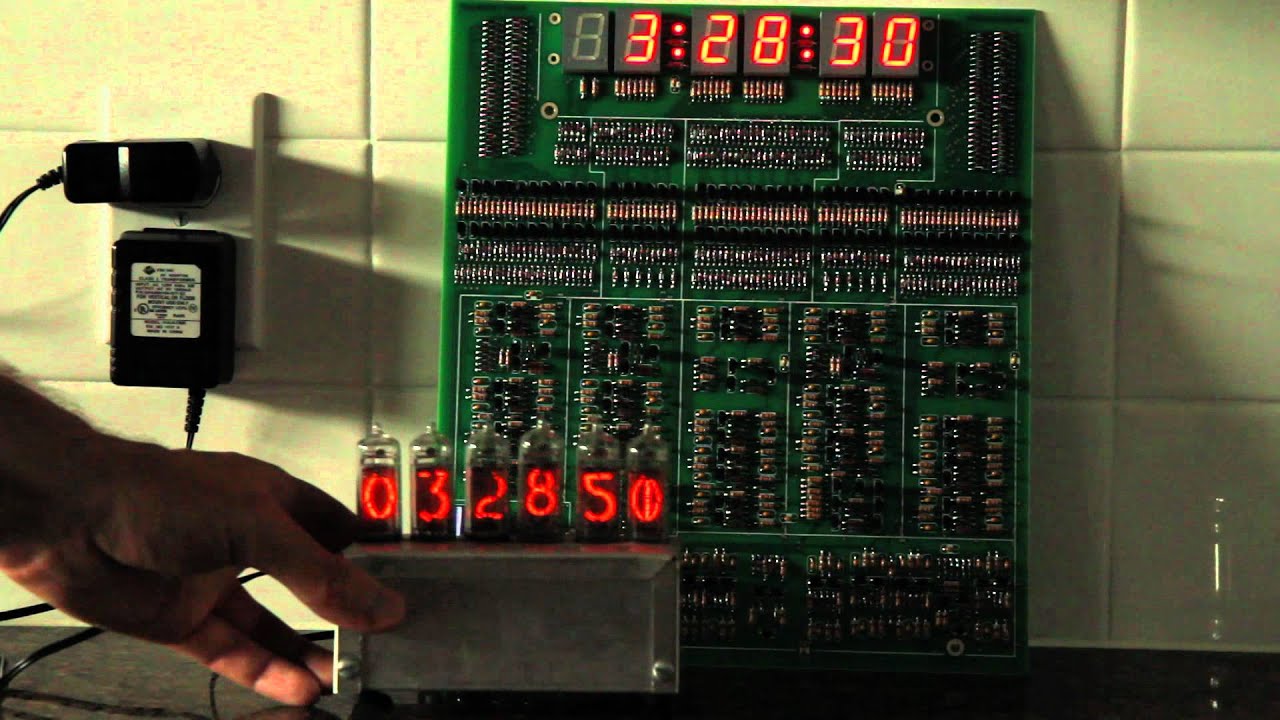 Transistor clock demonstration - YouTube