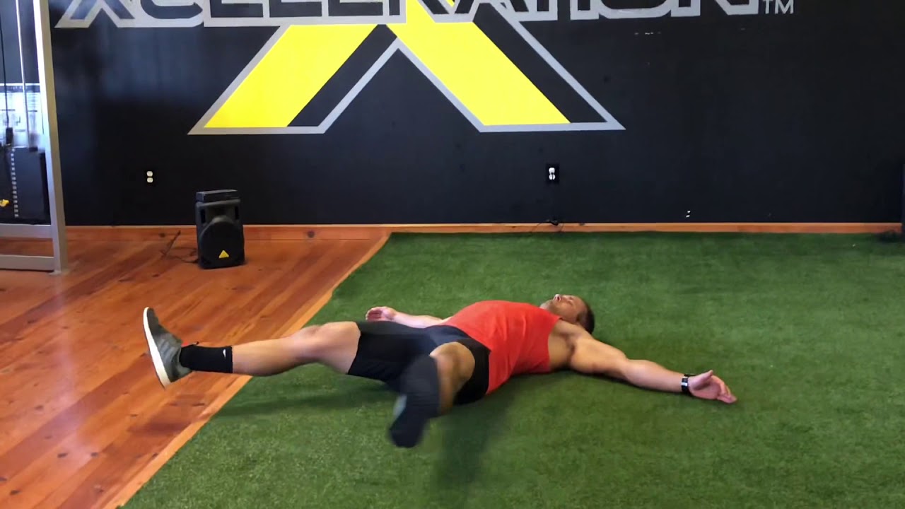 Open & Close Leg Lifts - YouTube