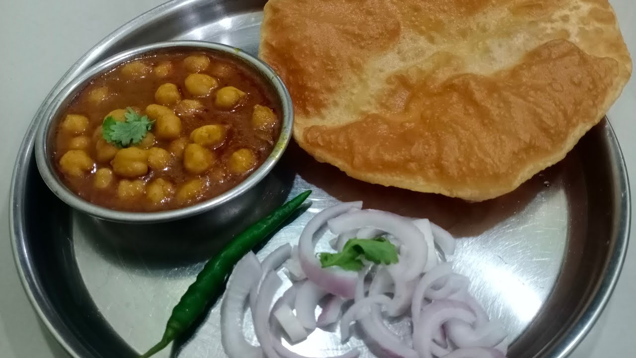 chhole puri😋full step by step chhole puri recipe - YouTube