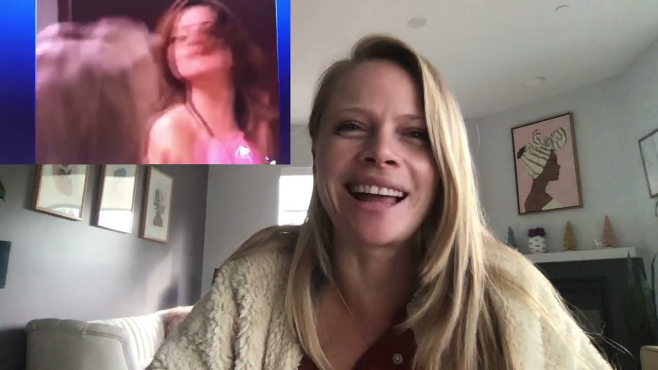 Acorralada cachetadas entre Gaby y Sharon - YouTube
