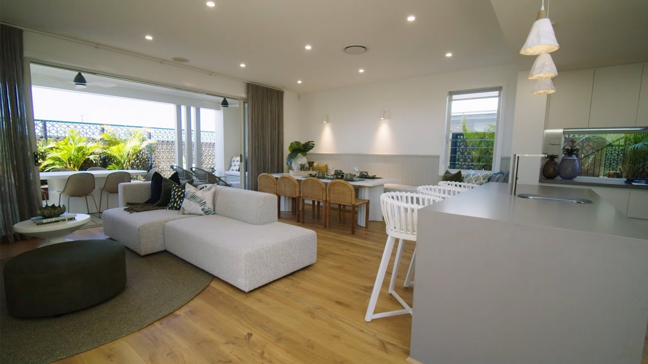 Stockland Aura | Simonds Homes Batavia 32 | Display home tour - YouTube