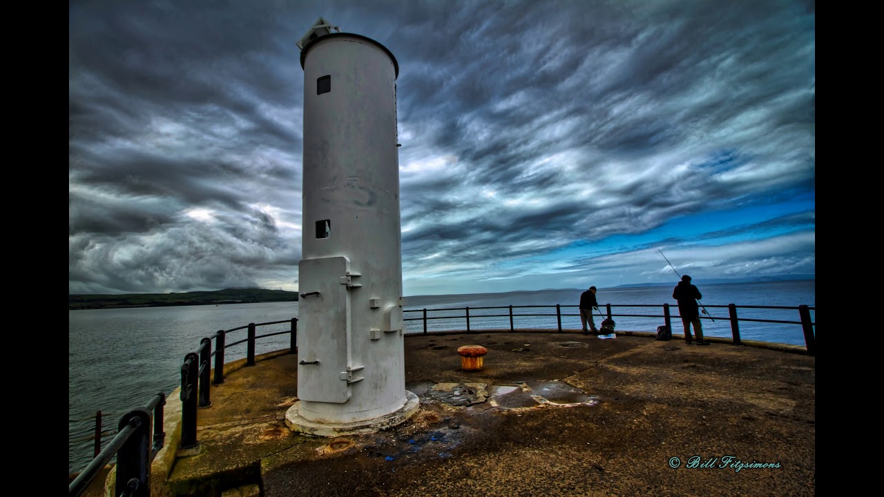 Ayr Pier Lighthouse 4K 20 sec 60 fps. - YouTube