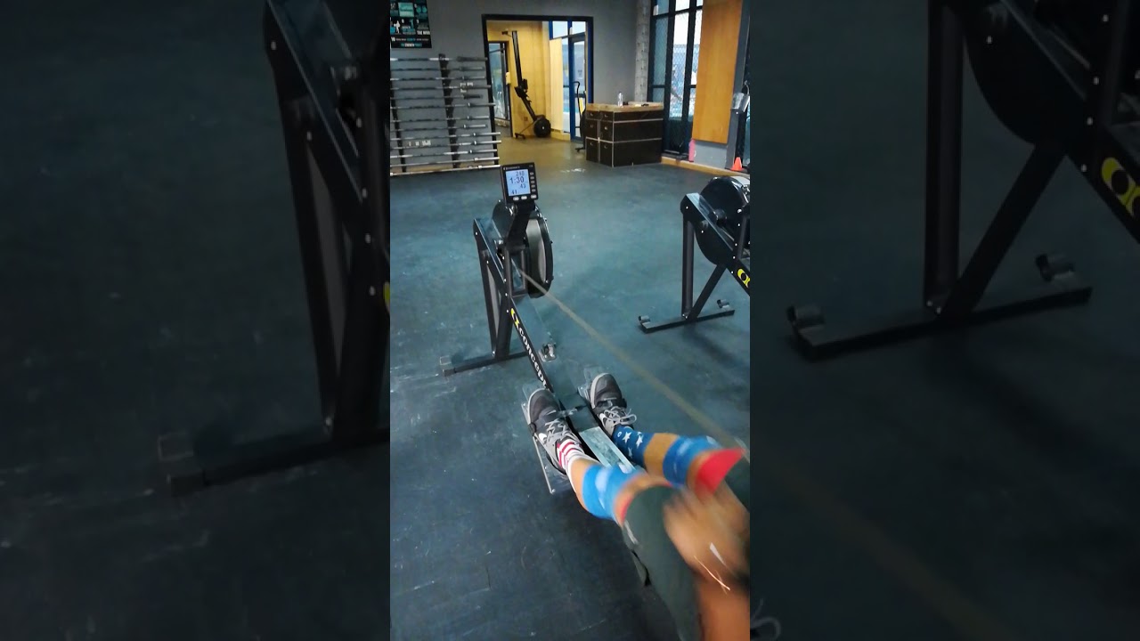 Fastest 500 mtrs.rowing - YouTube