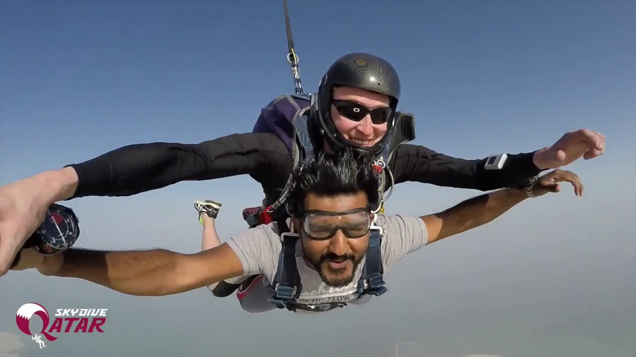 SkyDive Qatar Short Video Clip Of Jump - YouTube