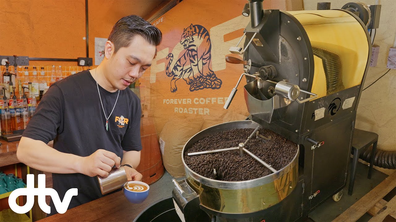 Panggang 4 Tan Biji KOPI Sebulan Untuk 200 Kafe Seluruh Malaysia - YouTube