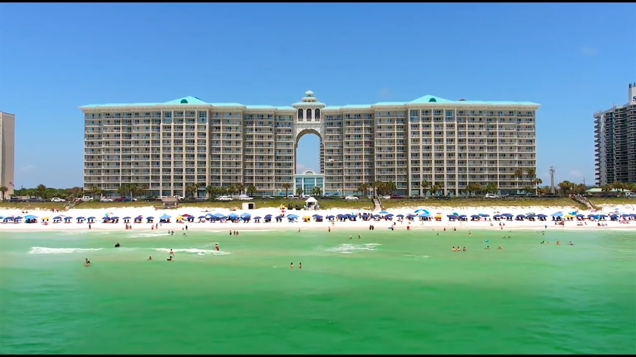 The Beach in Miramar Beach -Surfside, Ariel Dunes, Majestic Sun ...