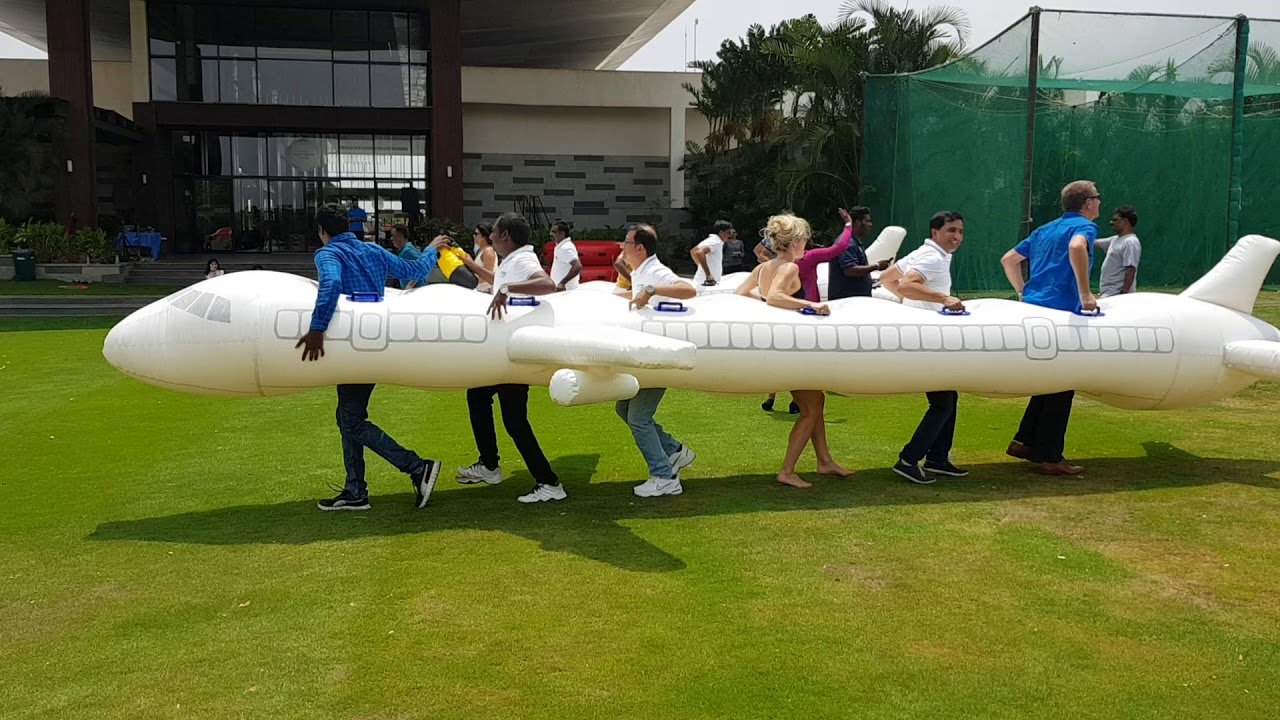 Inflatable team building games 9902105205 - YouTube