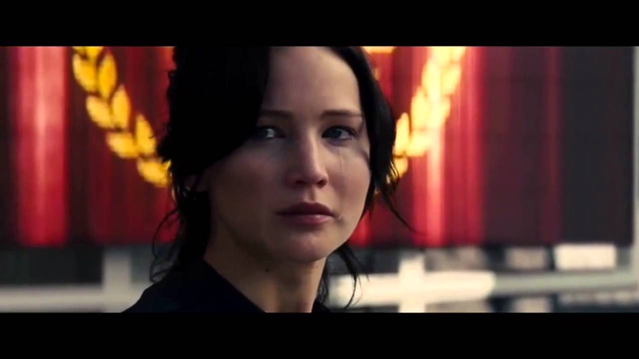 Katniss and Prim - Dead in the Water - YouTube