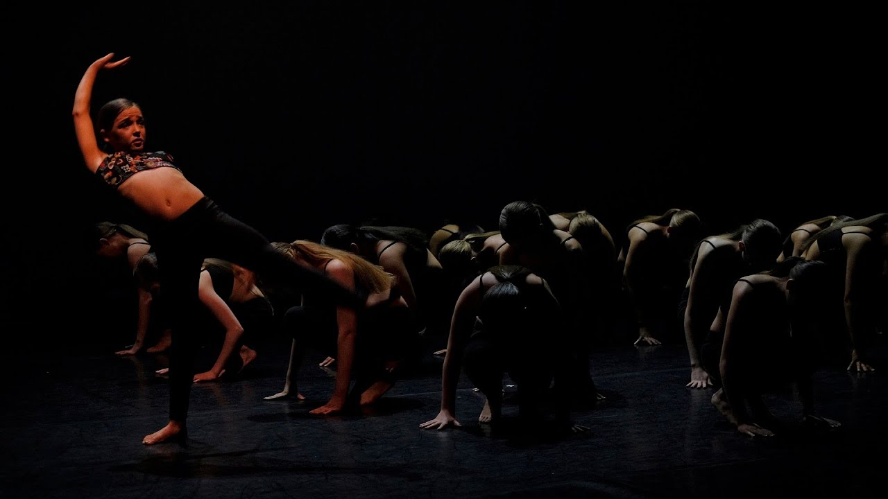 AOK-DANCE - "Find your way..." - YouTube