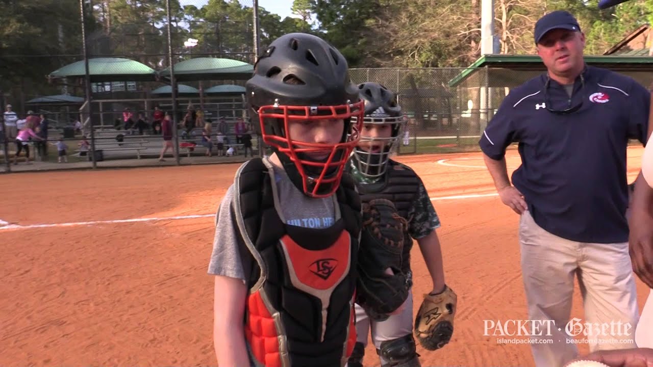 Hilton Head Baseball Assoc. honors Khalil Singleton, his parents - YouTube