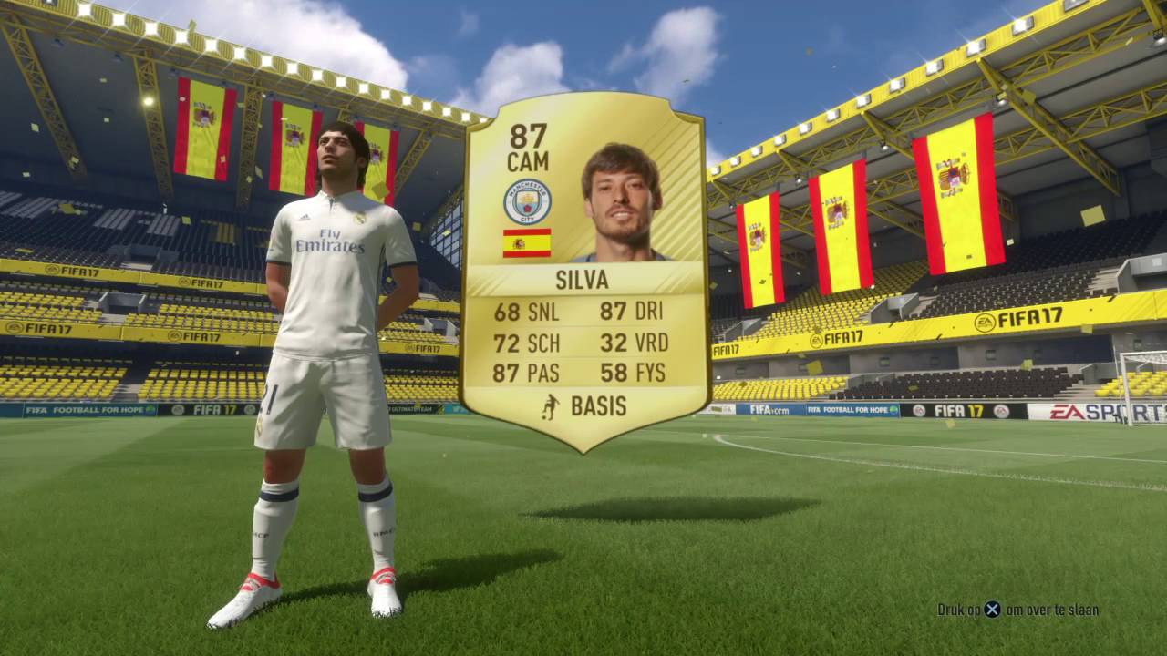 FIFA 17 WALK OUT DAVID SILVA! - YouTube