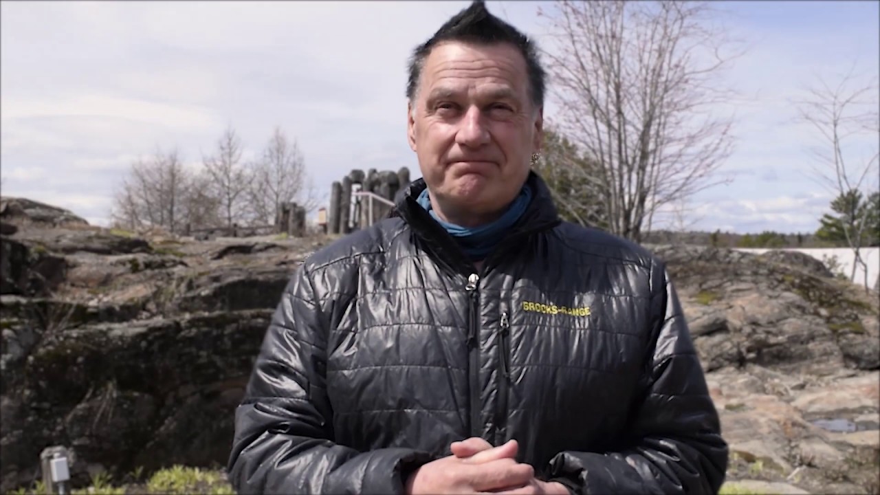 Le Baluchon - Louis Lessard partage sa vision post-confinement - YouTube