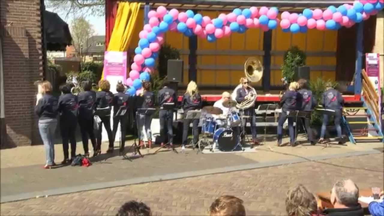 Hengelsdweil Festival Dweilorkest Les Philfolles Maastricht Podium 1 ...