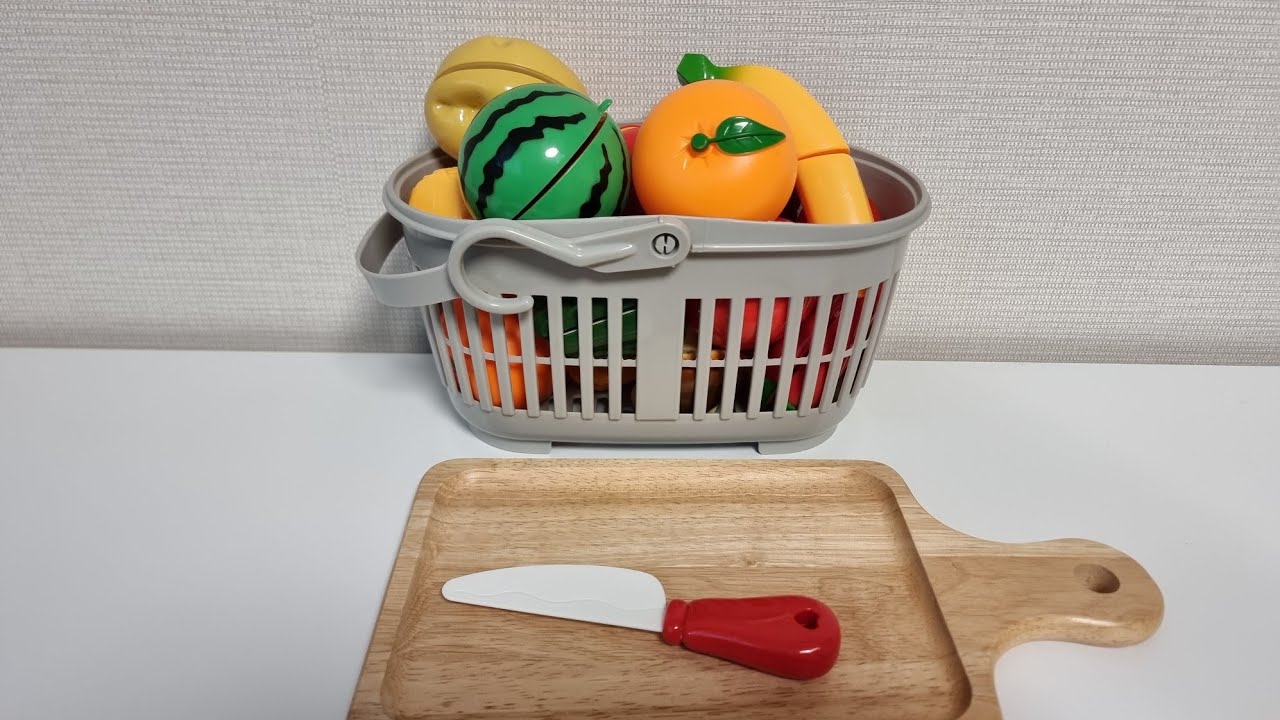 과일 채소 반으로 자르면 어떤 모양 일까요 과일 채소 이름 알아보아요 과일 자르기 놀이 과일 종류 채소 종류 Youtube
