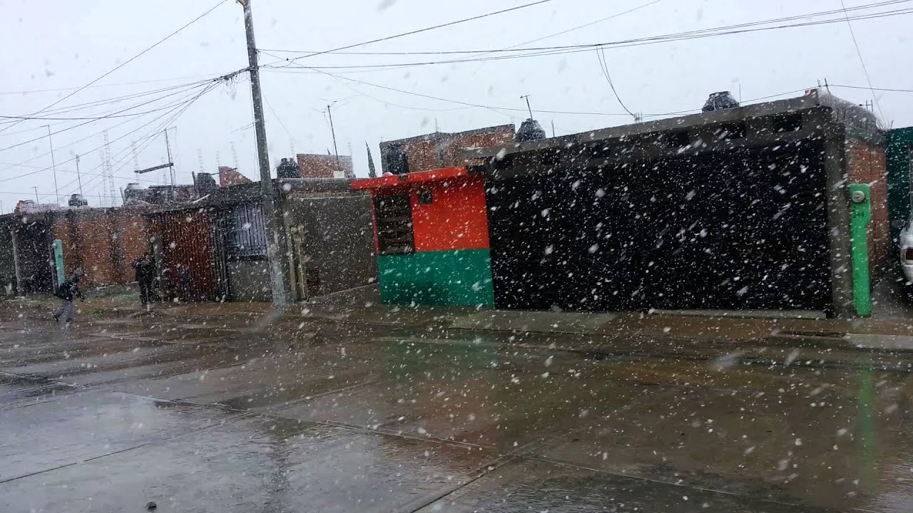 Cae Nieve/Aguanieve en Aguascalientes - 9 de marzo 2016 - - YouTube