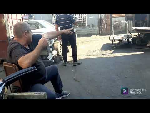 Gürcistan Tiflis'ten oto çıkma parçacılarından kısa bir video