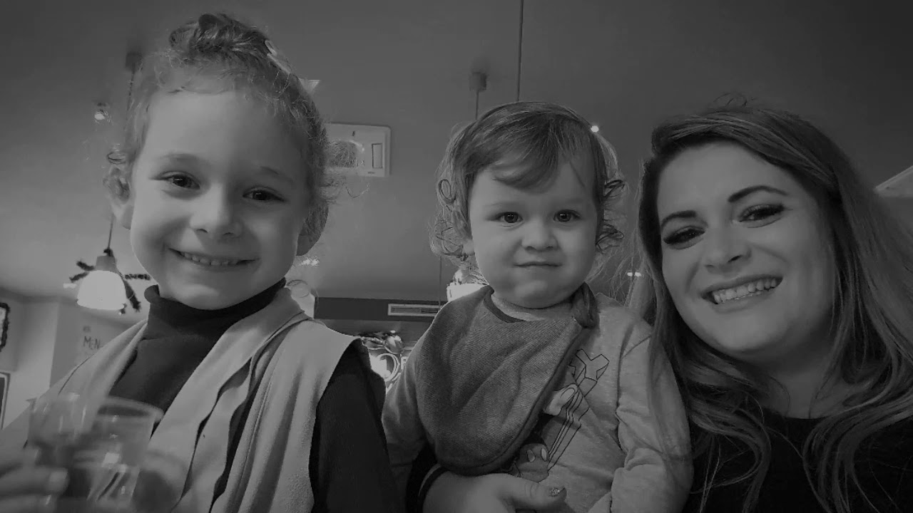 Roxy & Bobby Christmas 2019 - YouTube