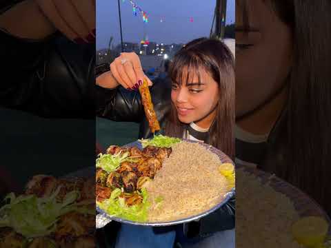 Trying viral BBQ spot in Rawalpindi | Bahria Town Phase 7 | Pappan Grill | Rs-995/- #food - YouTube