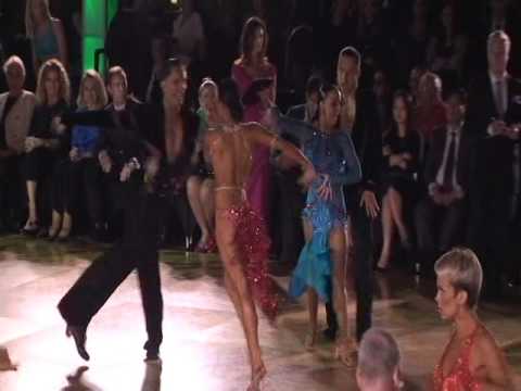 Yulia Kuznetsova and Andrey Tarasov at Emerald Ball 2015