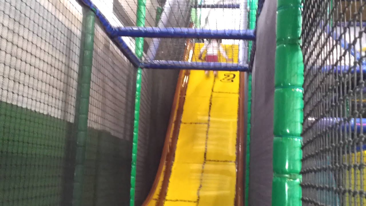 Soft Play Area Marsh Farm - YouTube