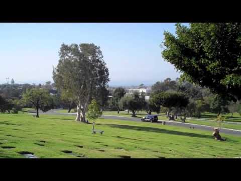 Visiting a favorite movie star… John Wayne's Grave - YouTube