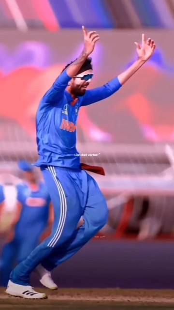 Indian cricket players funny dance🤣🤣😅😅#shorts #cricket #msdhonism # ...