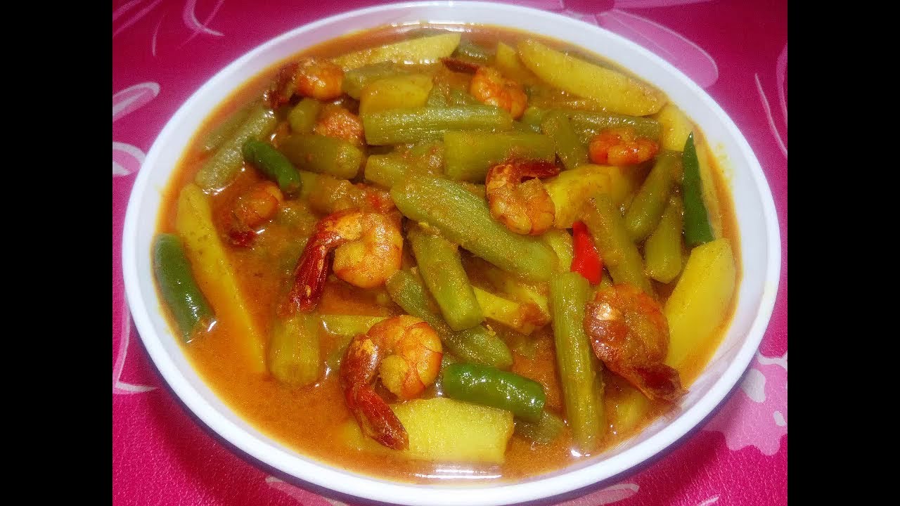 Bengali data Shaker Korma Recipe - Chingri Mach Diye Data Saag ranna ...