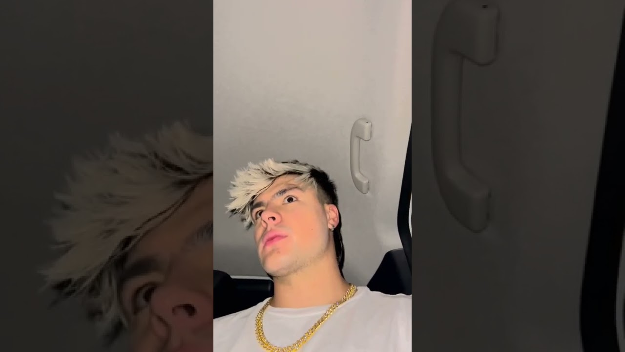 TIK TOK // CARLOS FERIA, ADRILATINATV #shorts - YouTube