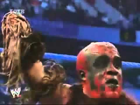 little boogeyman vs hornswoggle - YouTube