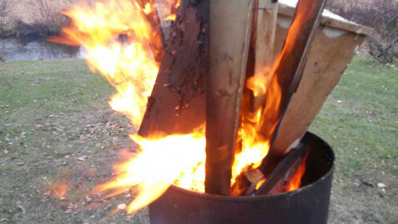 Redneck Christmas Fire Place - YouTube